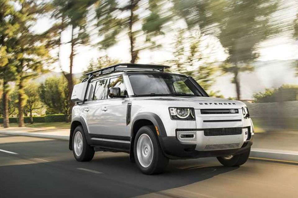 LAND ROVER DEFENDER, WORLD CAR DESIGN OF THE YEAR
